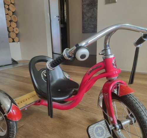 Детский трехколесный велосипед schwinn