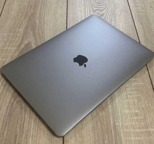 Apple macbook pro 13