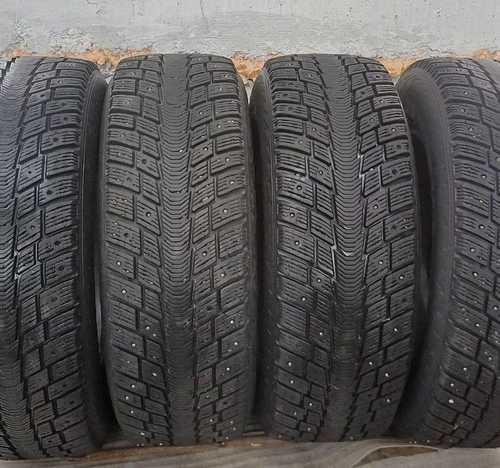 Michelin Ivalo 205/65 R15