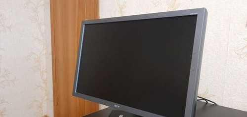 Продам 24 монитор Acer B243W в отл. состоянии