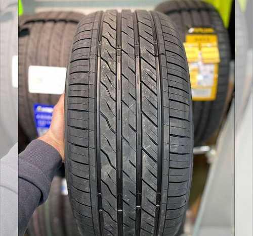 Landsail LS588 UHP 215/50 R17 95W