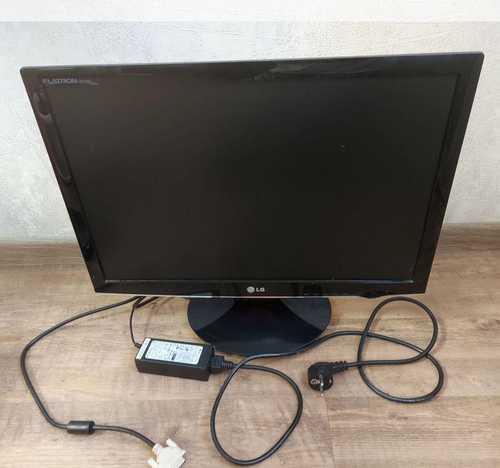 Монитор LG flatron W2286L