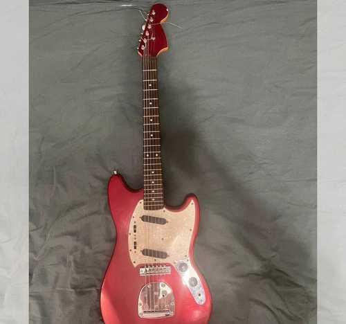Продам гитару Мустанг Photogenic (Mustang guitar P