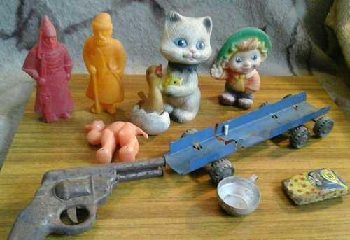Игрушки детские из СССР