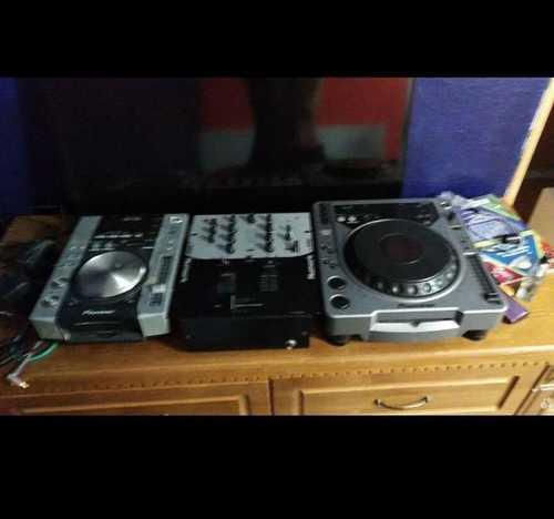 Pioneer cdj 800 pioneer cdj 200 numark