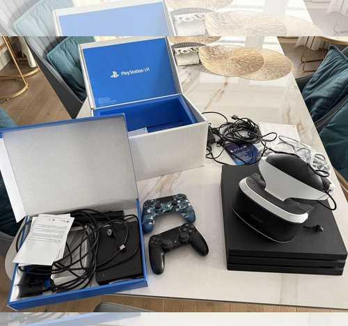 Sony playstation 4 pro 1tb   2 джойстика   VR шлем