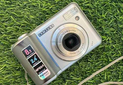 Цифровой фотоаппарат Samsung Digimax S800 (y2k)