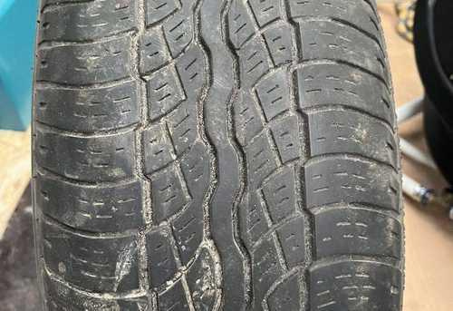 Bridgestone Dueler H/T 687 225/70 R16