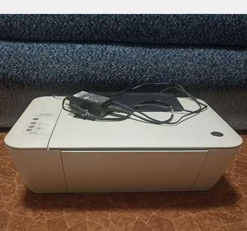 Продаю струйное мфу HP Deskjet 1515