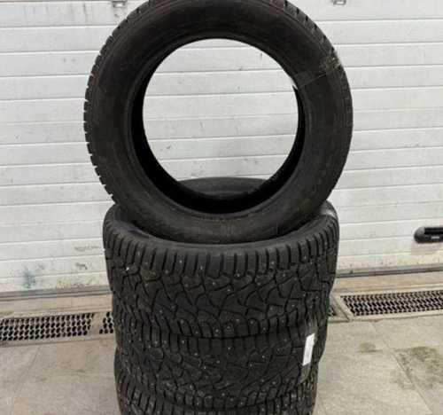 Pirelli Ice Zero 275/50 R20