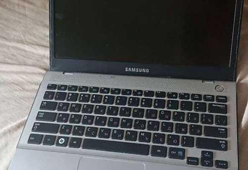 Ноутбук Samsung np305u1a - a03ru