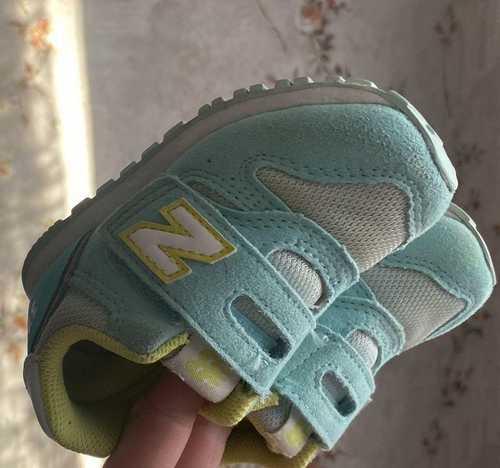 Кроссовки детские new balance 21