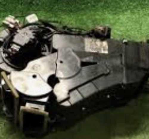 Корпус отопителя в сборе Cadillac Escalade III 06