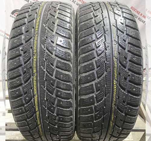 Kumho I'Zen RV Stud KC16 225/65 R17 106N