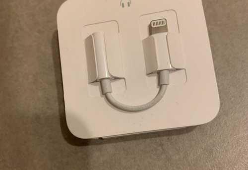 Адаптер для наушников Apple Lightning 3.5 mm