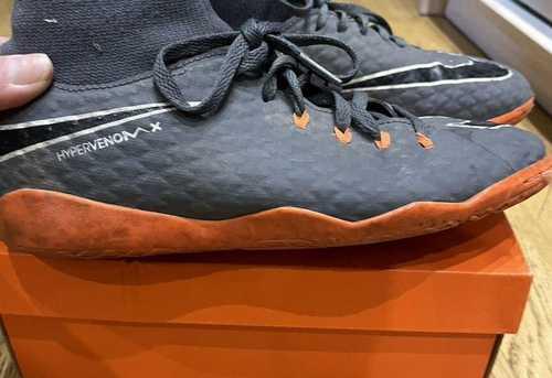 Бутсы nike hypervenom