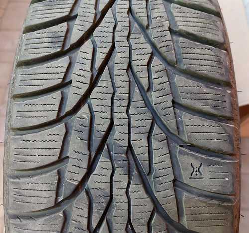 Kumho WinterCraft WP51 215/65 R16