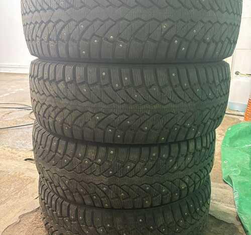 Formula Ice 225/60 R17 20B