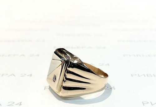 Золотое кольцо печатка с фианитом 585 пробы