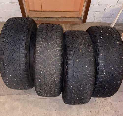 Toyo Observe G3-Ice 215/60 R16 95T