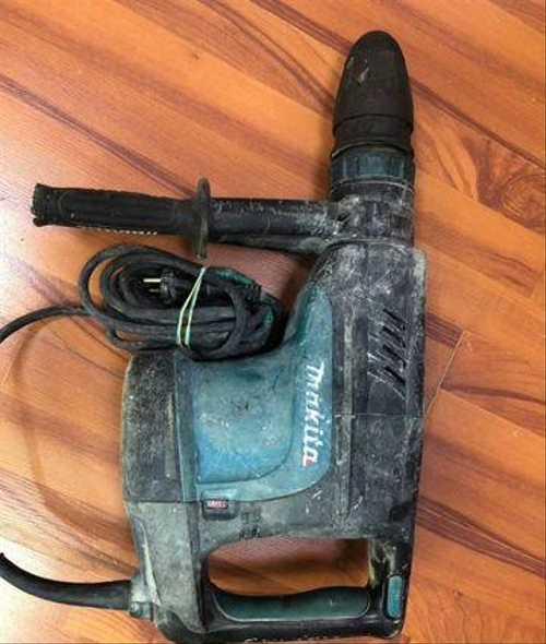 Отбойный молотк Makita