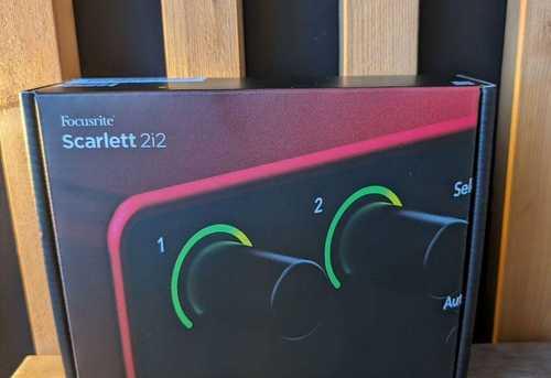 Focusrite Scarlett 2i2 gen4