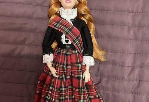 Кукла Аврора шотландия