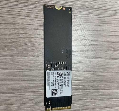 Samsung 512 gb Mz-VLQ512O