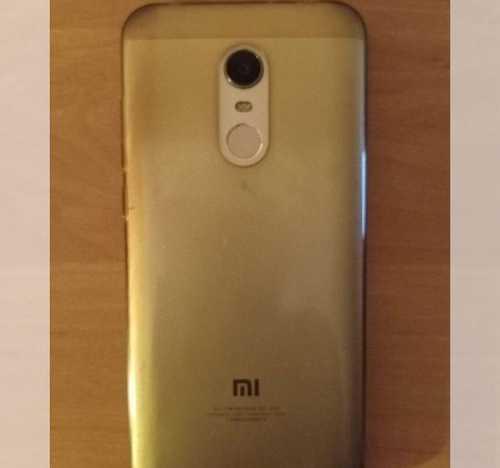 Xiaomi Redmi 5 Plus, 4/64 ГБ