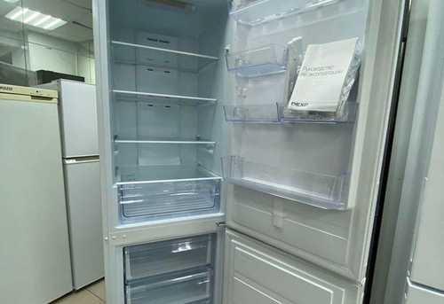 Холодильник Dexp NoFrost с дисплеем (188 см) /72