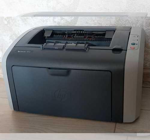 Принтер HP LaserJet 1012