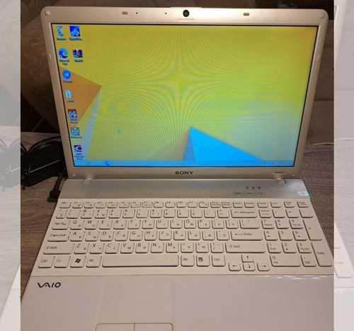 13.3" Sony Vaio VPC, 512 ГБ, Core i5-2410M, RAM 8 ГБ, ATI Radeon HD 6470M 0.5 ГБ