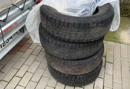 Bridgestone B-style RV 215/65 R16