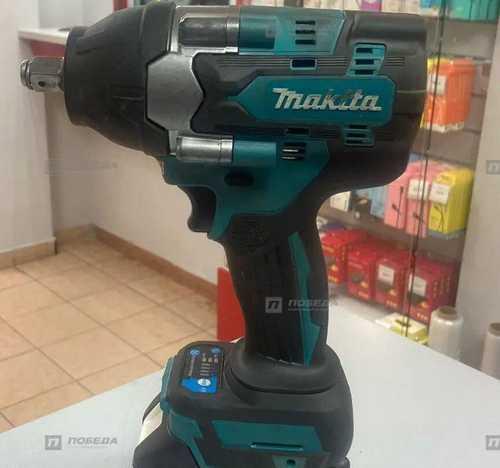 Бе8 Гайковерт аккумуляторный Makita DTW700