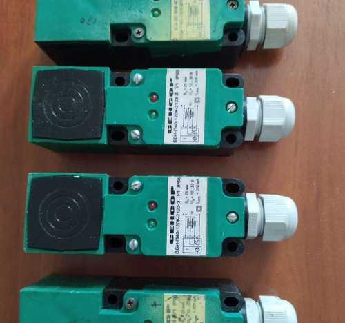 Индуктивные датчики Сенсор вби-П40-120К-2123-3
