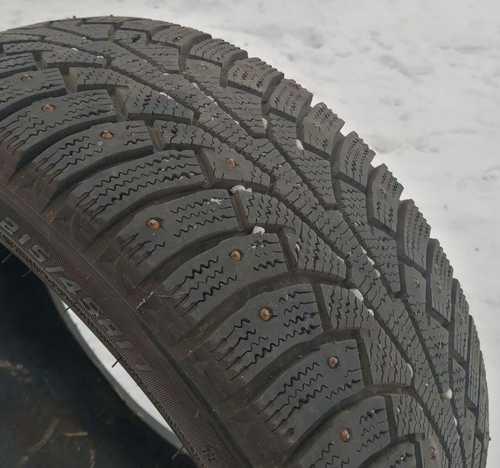 Triangle TR757 215/45 R17