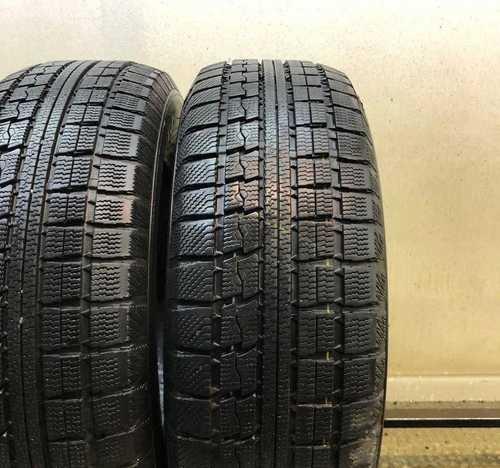 Toyo Winter Tranpath MK4a 215/60 R16 95Q