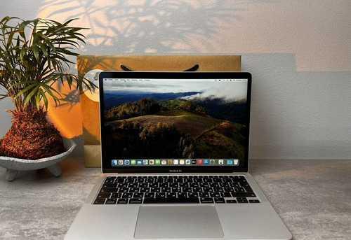 MacBook Air 13 i3 8gb 256gb 2020