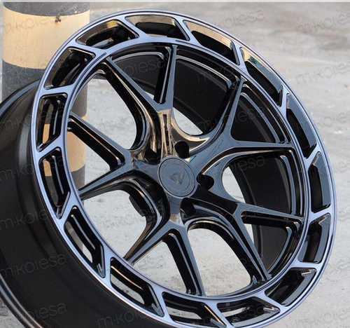 Диски Vossen R22 5х108