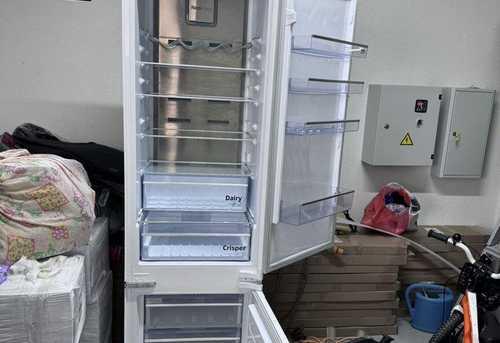 Встраиваемый холодильник Beko bcna306E2S