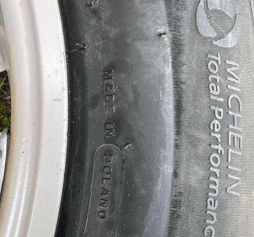 Michelin X-Ice North 4 255/55 R18