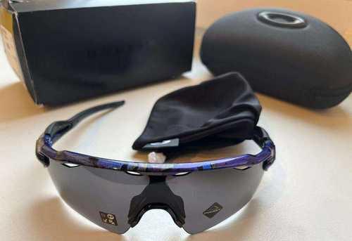 Спортивные очки oakley