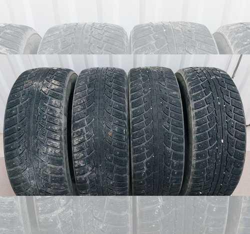 Kumho I'Zen RV Stud KC16 225/65 R17 106T