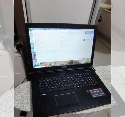 Ноутбук 17" MSI GP72 2QE Leonard Pro