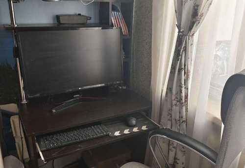 Компьютерный стол венге и стул