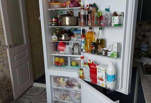 Холодильник бу,Индезит