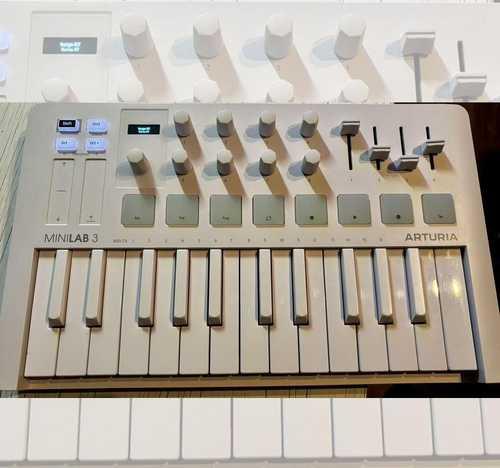 Arturia minilab 3 Alpine White