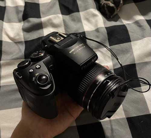 Компактный фотоаппарат Fujifilm FinePix HS20EXR