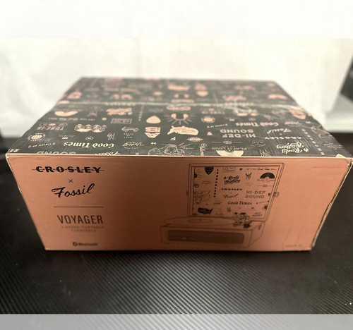 Виниловый проигрыватель crosley voyager CR8017A-FB