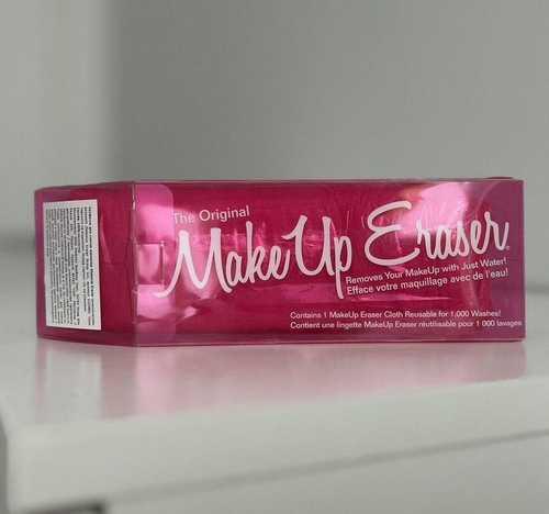 Салфетка для снятия макияжа MakeUp Eraser новая